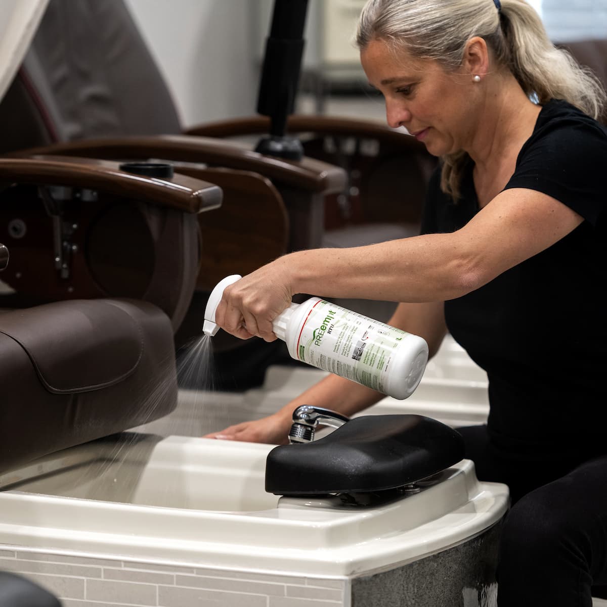 PREempt™ Ready-to-Use Spray - PREempt™ Salon and Spa Disinfectants